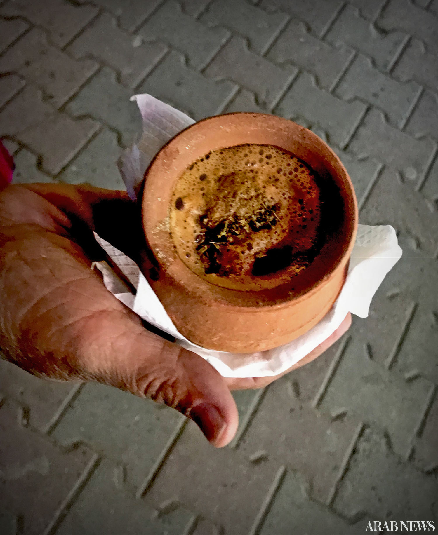 In Pakistan’s upscale capital, a new tea culture blossoms | Arab News PK