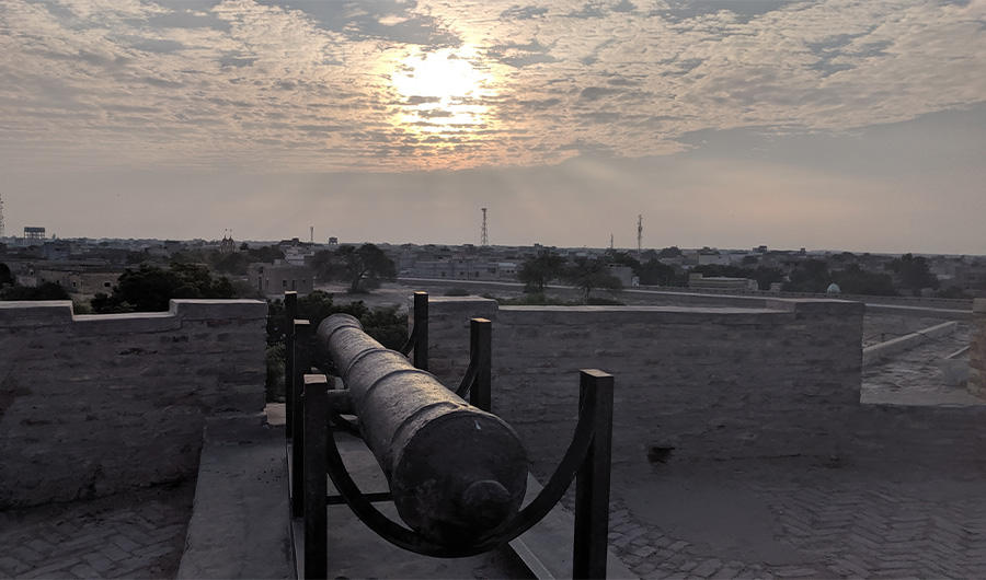 Umerkot: A fort in Pakistan where beauty was caged | Arab News PK