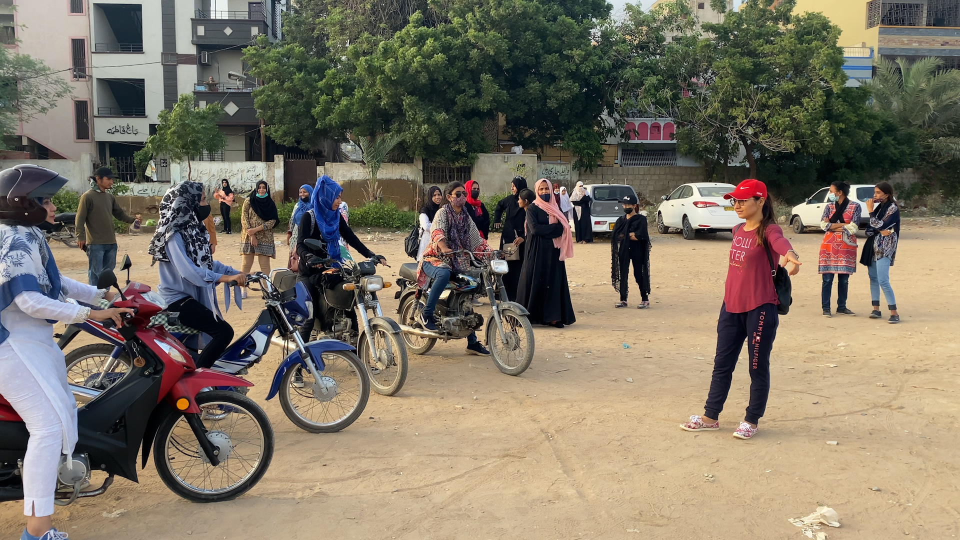 Braving stigma, one woman builds community of female bikers in Pakistan ...