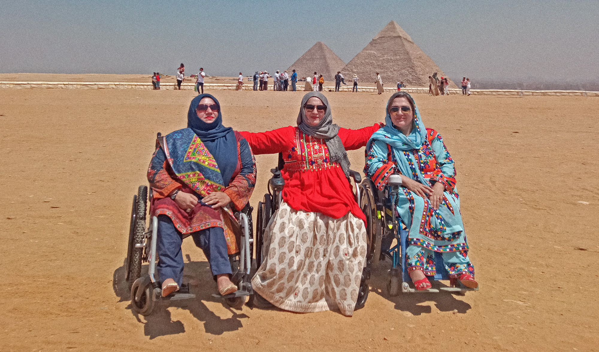 Meet Pakistan’s 'Powerpuff Girls' who explored Egypt’s pyramids on ...