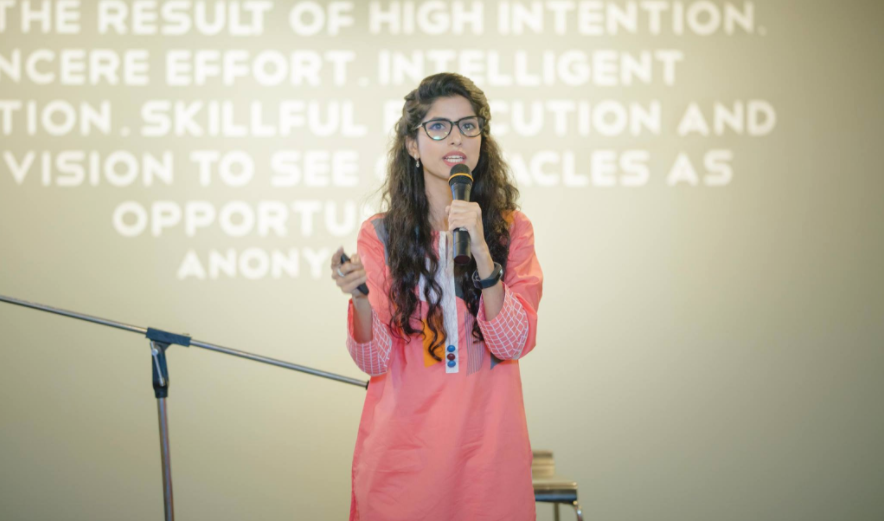 BBC News: Pakistan female game designer on a mission for change | Arab ...