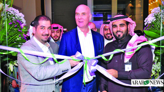 Zohoor Alreef opens new branch at Nakheel Mall | Arab News PK