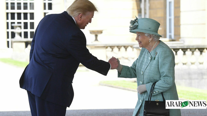 US president Donald Trump meets Queen Elizabeth II on UK state visit ...