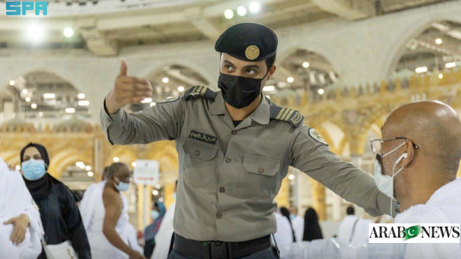 1,300 staff engaged in safety services at Makkah’s Grand Mosque | Arab ...