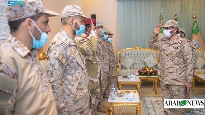 Commander of the joint forces concludes visit to southern Saudi border ...