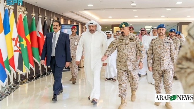 Kuwaiti defense minister visits Riyadh counterterror coalition HQ ...