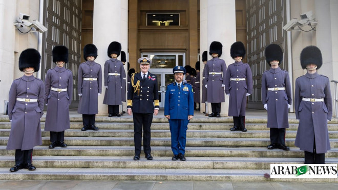 Saudi, UK military officials discuss cooperation | Arab News PK