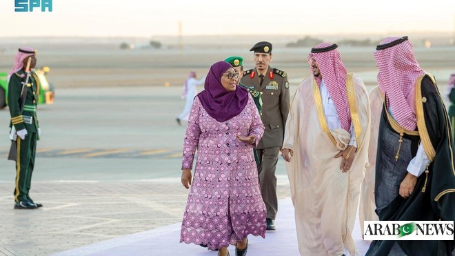 Leaders arrive in Riyadh for Saudi-Africa summit | Arab News PK
