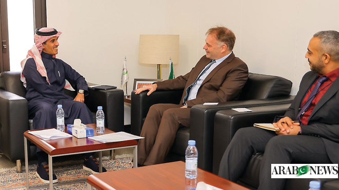 Saudi Development Fund CEO receives head of EU delegation | Arab News PK