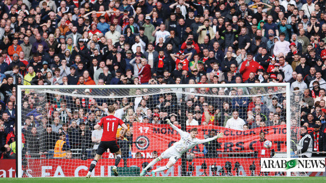 Man Utd beat Coventry on penalties to set up Man City FA Cup final ...