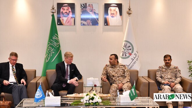 Saudi Joint Forces Commander meets with UN envoy for Yemen | Arab News PK