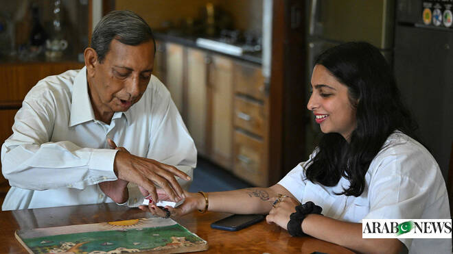 Pakistan’s Parsi community dwindles as young migrate | Arab News PK