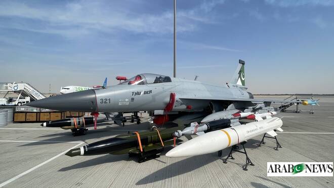 ‘Friendly country’ signs MoU to procure Pakistan’s JF-17 at Dubai ...