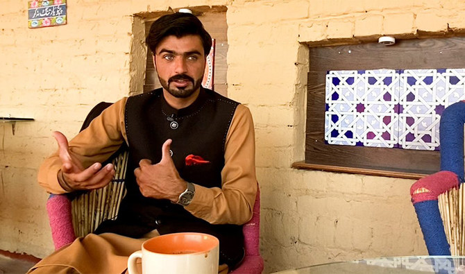 Pakistani tea seller turns tea-preneur, opens cafe after finding social ...