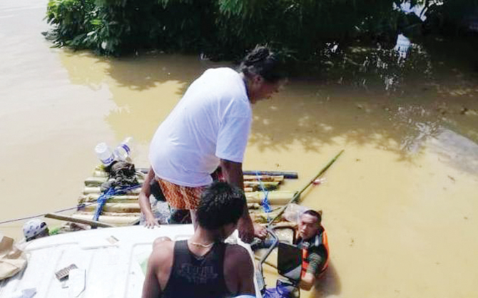 With improvised raft, Philippine soldier risked all for typhoon rescue ...