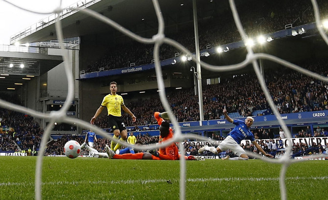 Everton earn priceless win, Spurs into top four | Arab News PK