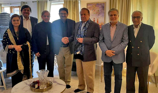 Miftah Ismail quits, Ishaq Dar to take over as Pakistani finance ...