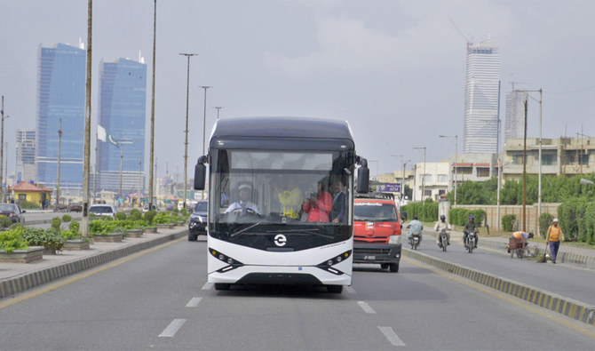 Experts question few electric buses in Pakistan, call for wider ...