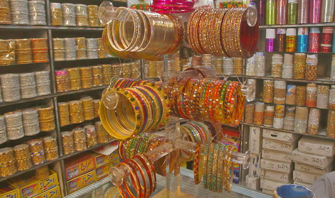 Pakistani Eid essential, bangles, faces manufacturing crisis amid ...
