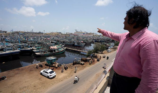 Authorities on alert as Cyclone Biparjoy rages 760km south of Pakistan ...