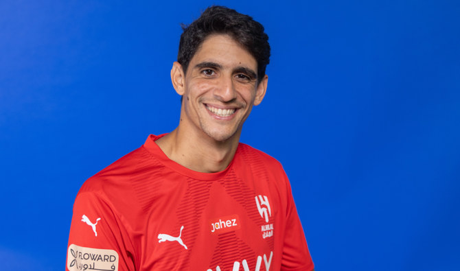 Al-Hilal confirm signing Moroccan World Cup hero Bono from Sevilla ...
