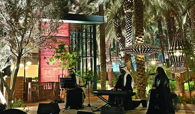Layali Diriyah transforms heritage farms into luminous oasis | Arab News PK