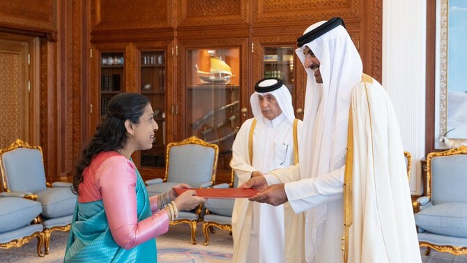 Sri Lanka’s first Muslim woman ambassador begins mission in Qatar ...
