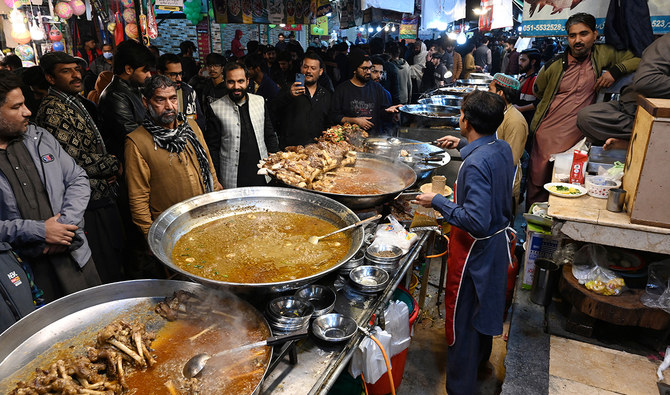 In Pakistan’s Rawalpindi, food street comes alive for pre-dawn Ramadan ...