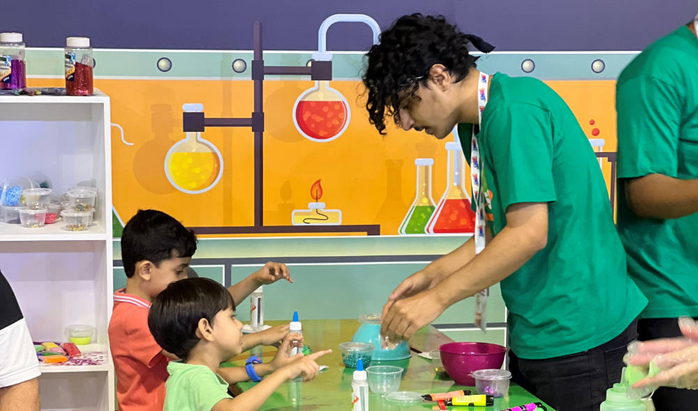 Children enjoy ooey, gooey paradise at Jeddah’s Slime Planet | Arab News PK