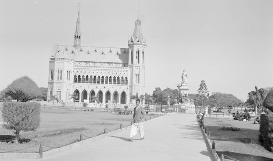 Karachi's iconic Frere Hall, telling the story of a city, awaits former ...