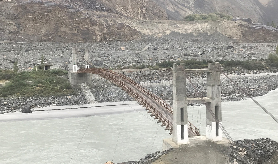 In Pakistan's north, RCC overpasses replace hanging bridges to reduce ...