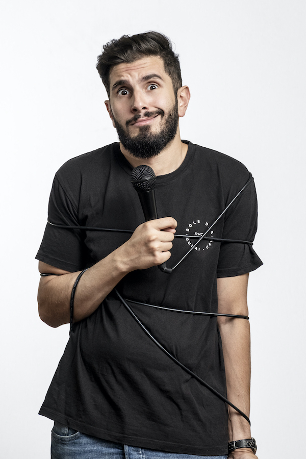 Meet Emirati Abz Ali: Dentist by day, comedian by night | Arab News PK