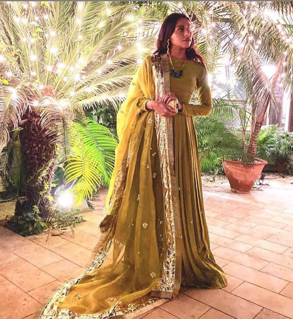 Style this wedding season is all about embracing color | Arab News PK