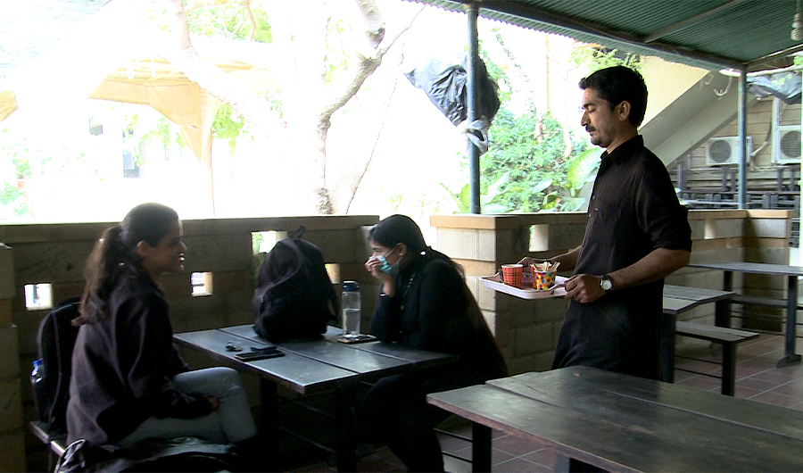 Drawn from poverty: Pakistani canteen helper charts journey to becoming ...