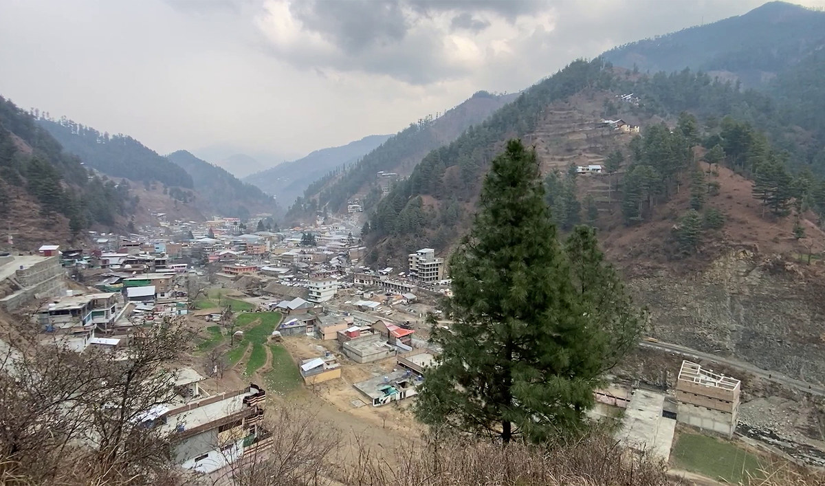 Women gear up for polls in Pakistani district with lowest female voter ...