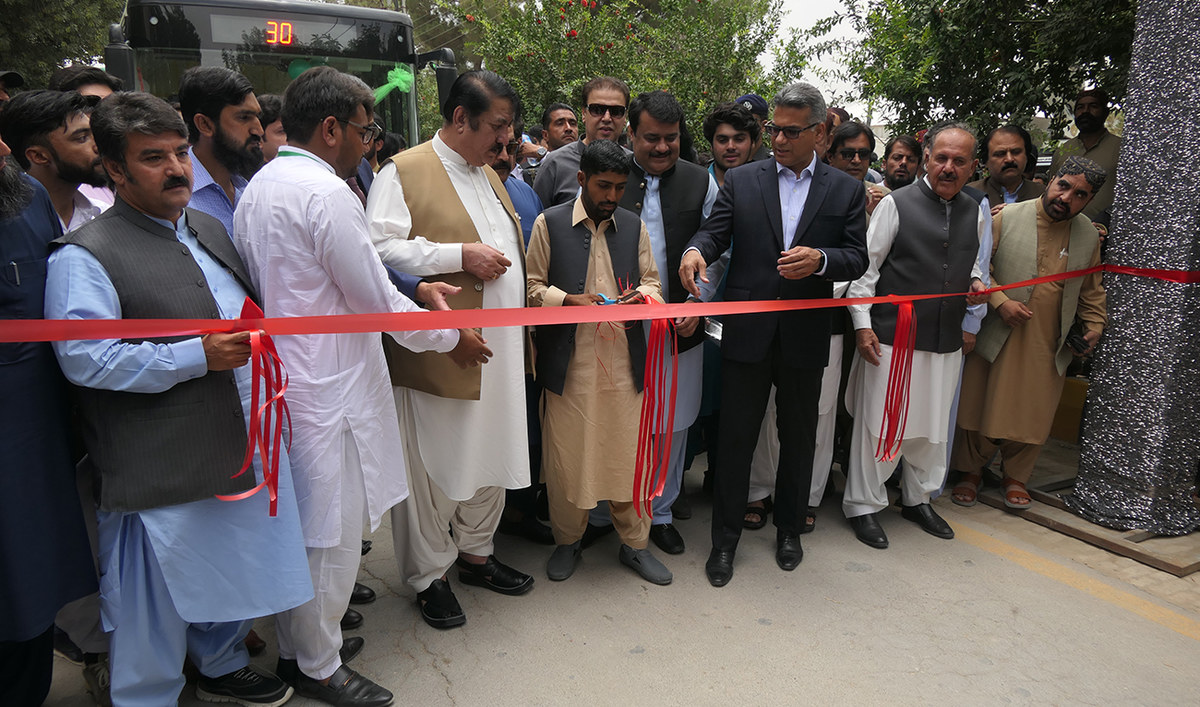 Pakistan's southwestern city of Quetta gets first intra-city luxury bus ...